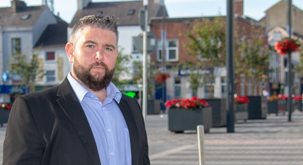 Council forced to ‘throw good money after bad’ due to roads funding ...